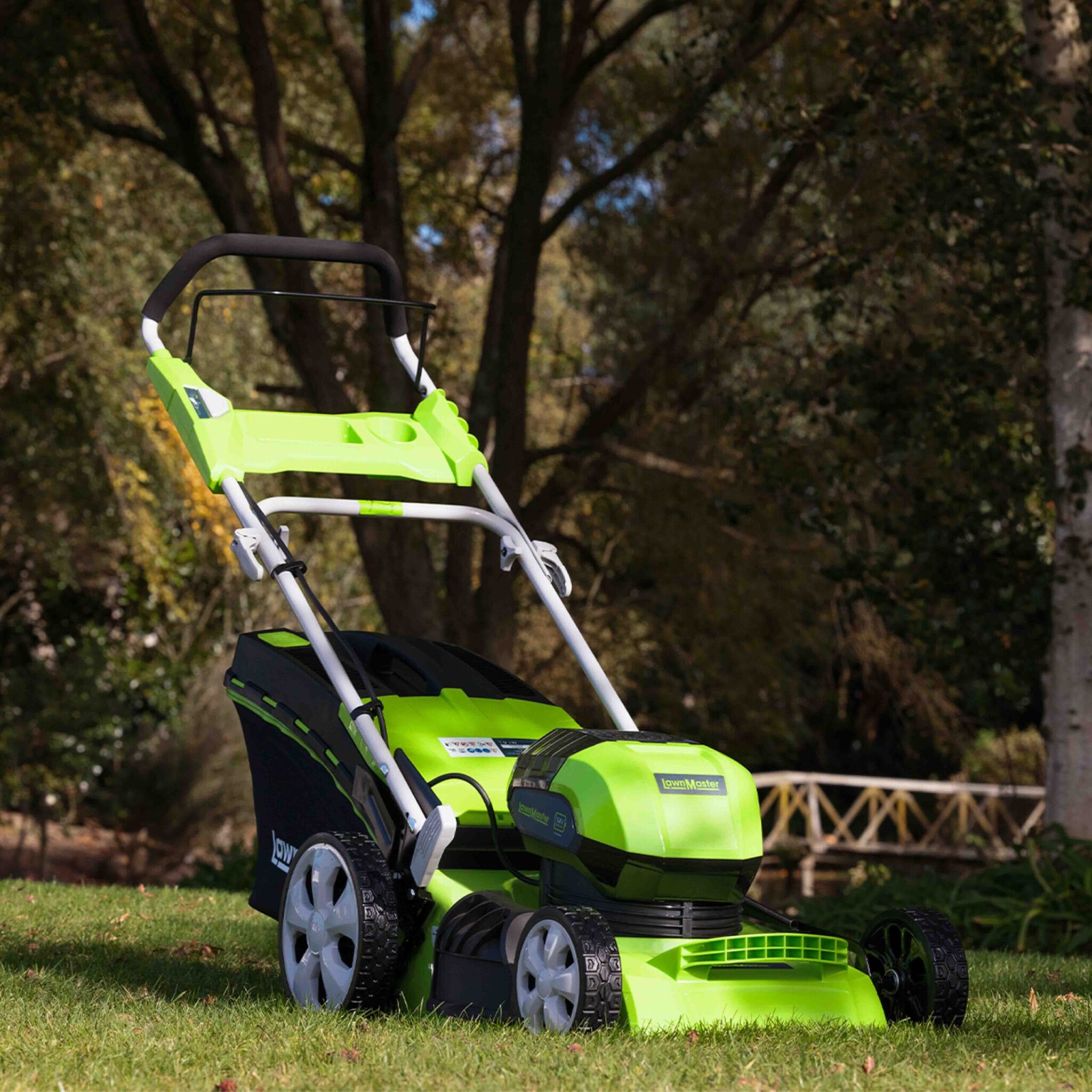 58V Lithium 18" Lawnmower | LawnMaster